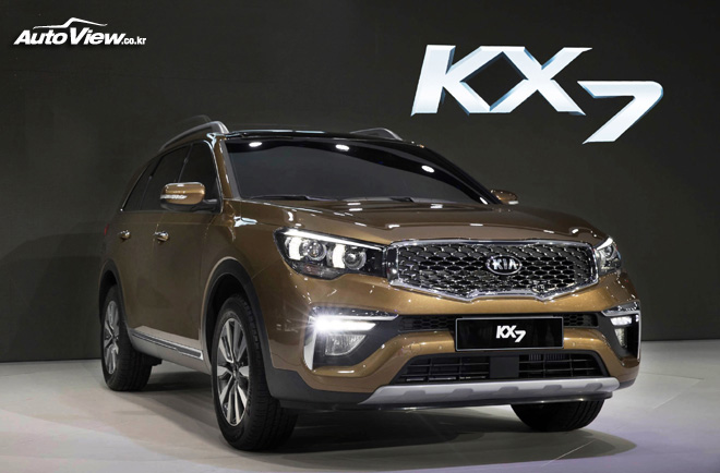 기아, 중국형 중형 SUV KX7 공개