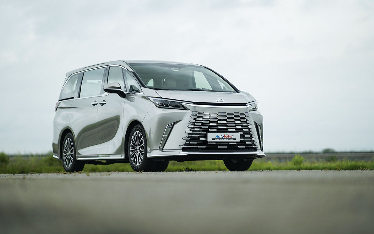 [시승기] 렉서스 LM 500h 로얄(Royal)