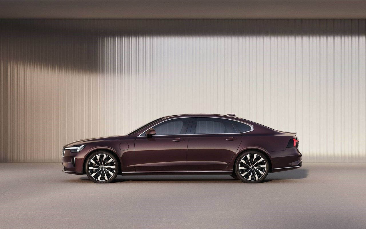 고급스럽지만 젊어진 디자인, 2026 볼보 S90 공개