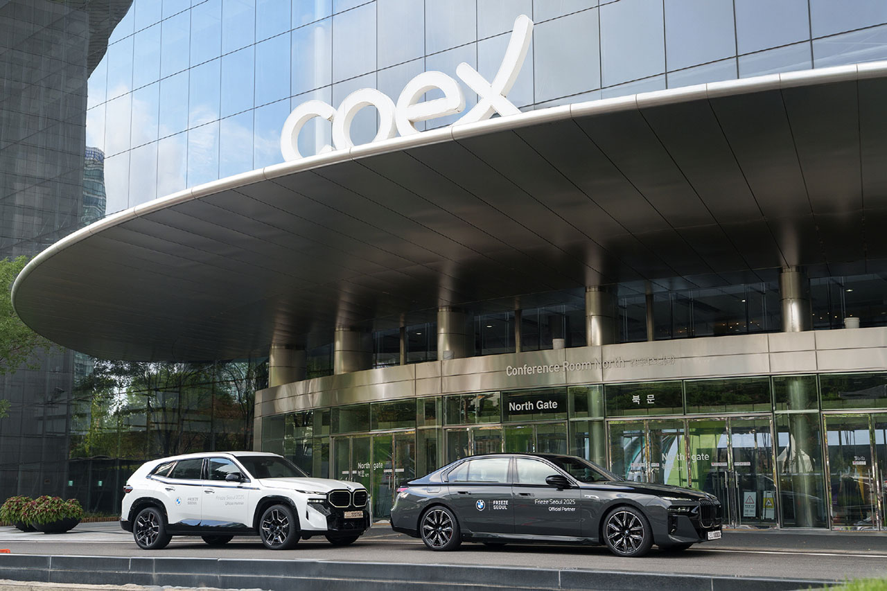 BMW, ‘프리즈 서울 2025’ VIP 대상 공식 셔틀 서비스 운영