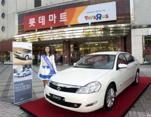 [르노삼성] 롯데마트서 2010년형 SM5, SM7 구경해 볼까?